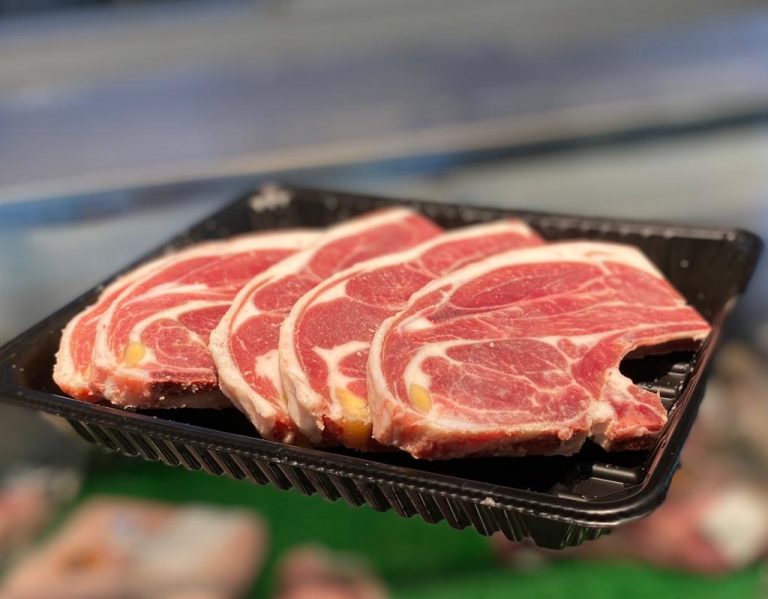 Australian Bone-In Lamb Shoulder Whole 2.8-3.3kg+/- – Wmart